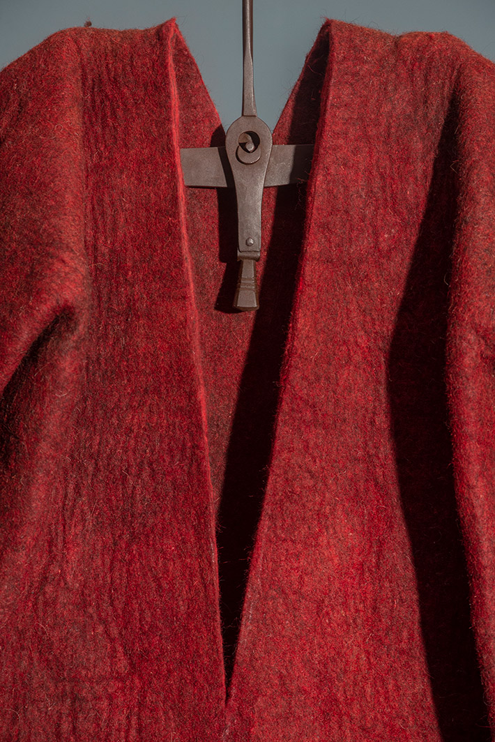 Unwearable clothes - Iranshahr Art Gallery